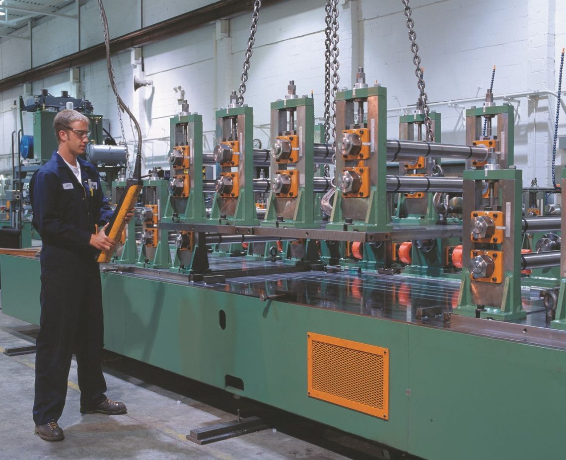 Roll Forming Change-overs Evolve to Tool Repositioning - Samco Machinery